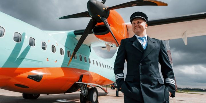 Commercial Pilot’s Schedule: What Does It Look Like?